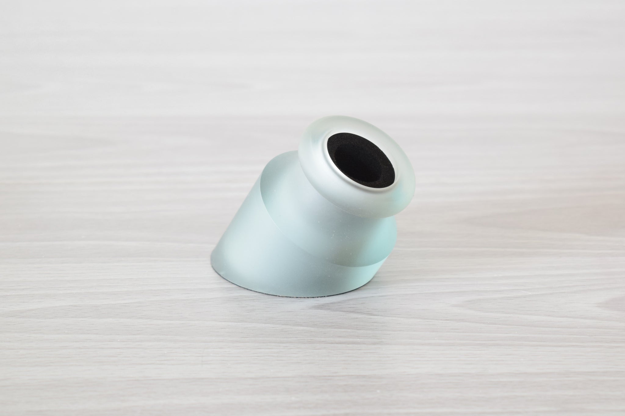 Penwell – Frosted Acrylic | Enjoy Writing More | Good Made Better